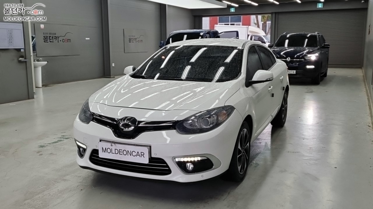 몰던카-르노코리아 SM3 네오 1.6 RE