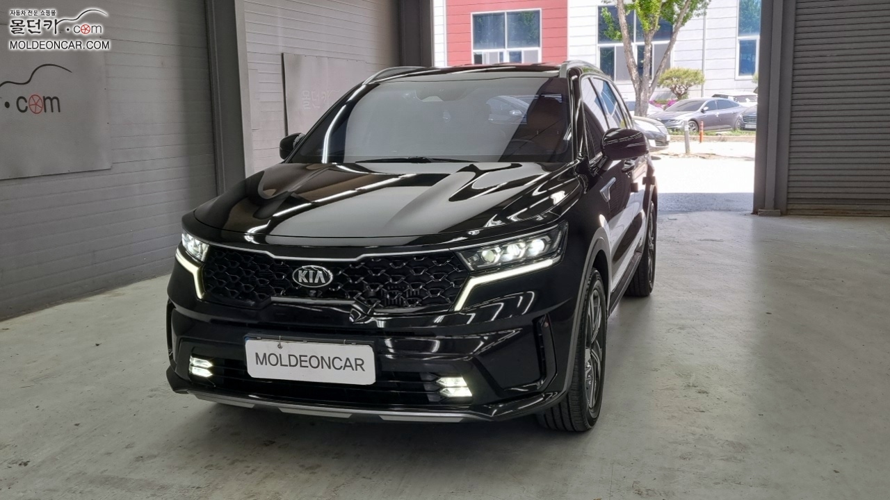 몰던카-기아 쏘렌토(MQ4) 1.6 HEV 4WD 6인승 노블레스