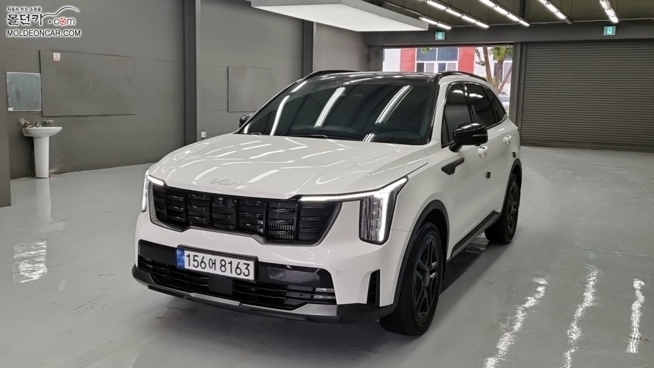 몰던카-기아 더 뉴 쏘렌토(MQ4) 1.6 HEV 2WD 5인승 시그니처 그래비티